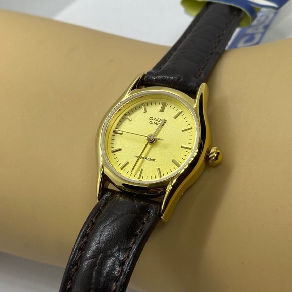 Accessories | Small Size Watch For Ladies Brand New | Poshmark